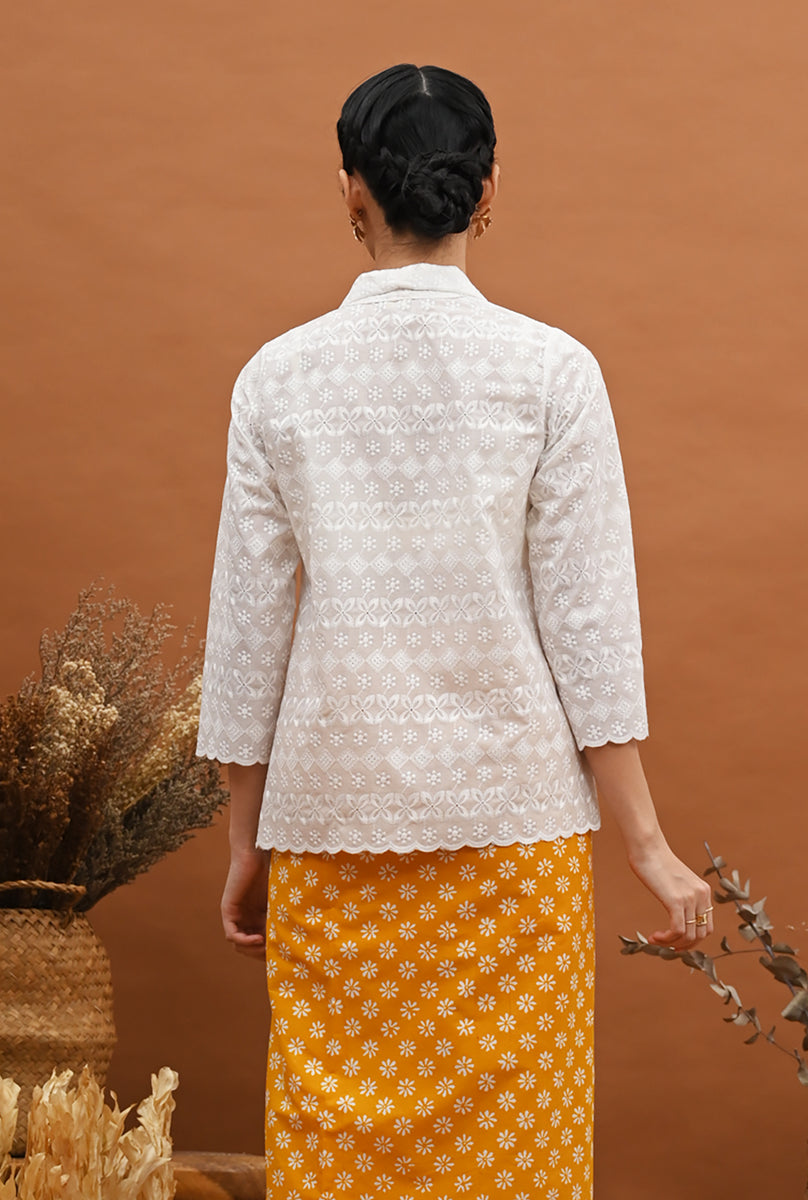 Kebaya Kartini White Garut T2863 – Nonarara